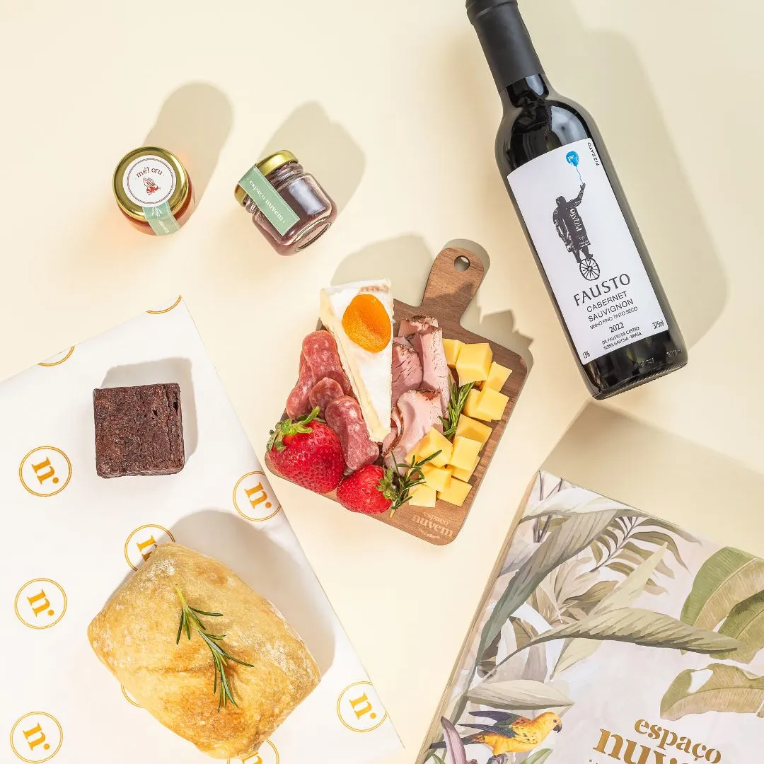 Espaço Nuvem - Cestas de Presente de Queijos e Vinho - Rio de Janeiro
